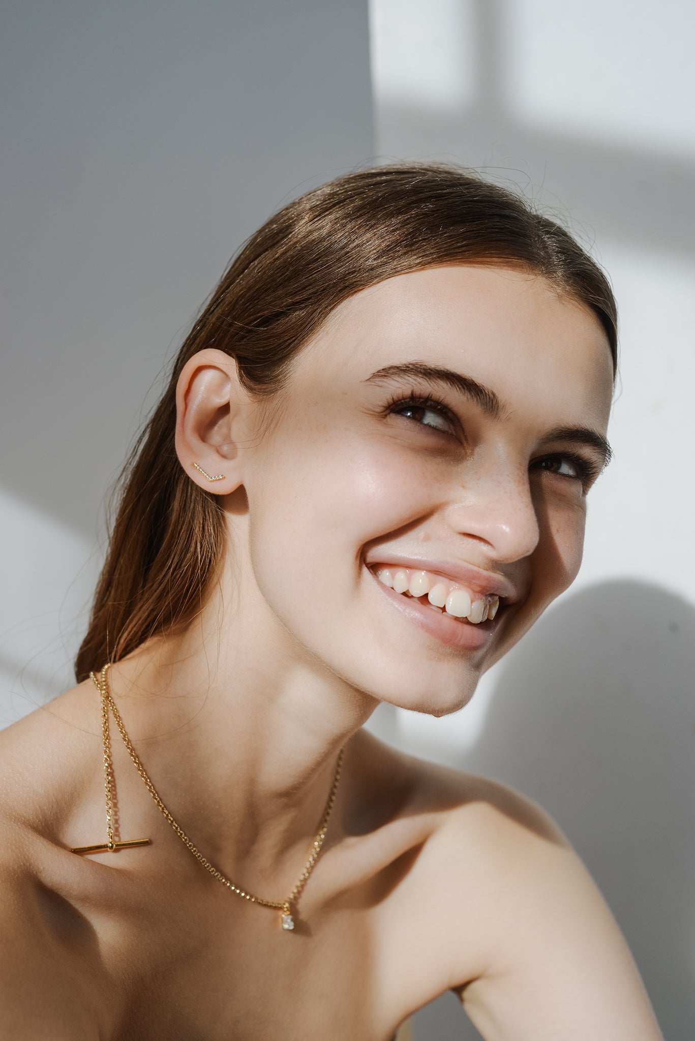 Chevron Diamond Ear Pin, 9k Yellow Gold – Monarc Jewellery